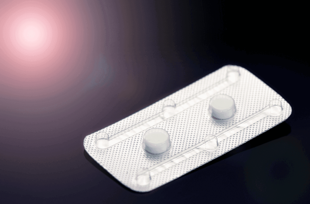 Porównanie Escapelle i ellaOne: Którą tabletkę “dzień po” wybrać ...